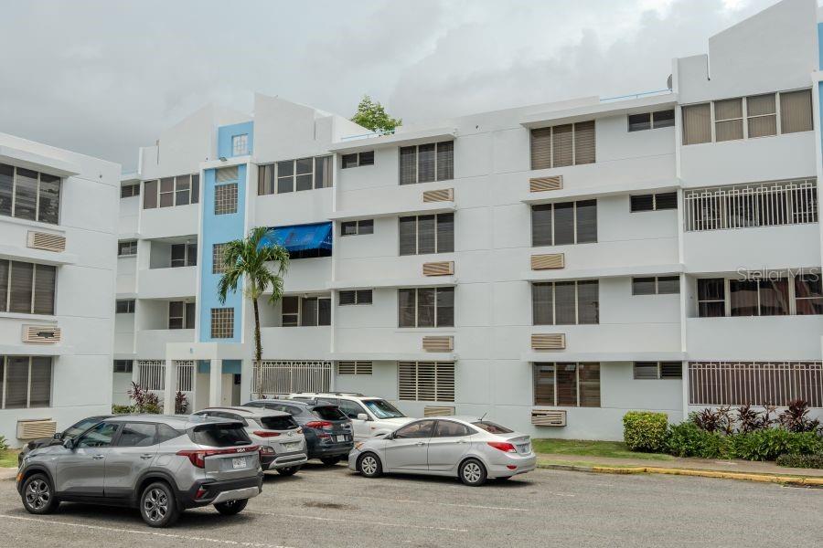 COND. PORTICOS DE GUAYNABO